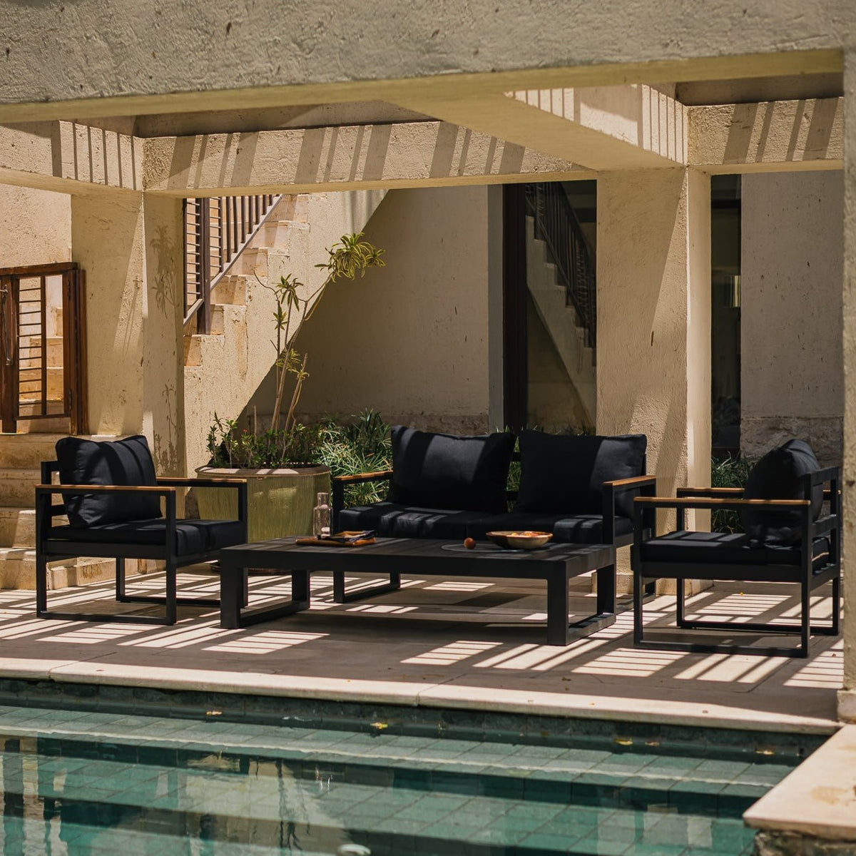 Tera Coffee table – ariika