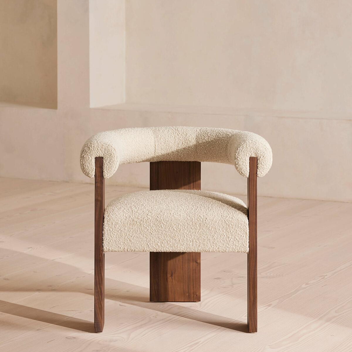 Ruby Chair – ariika